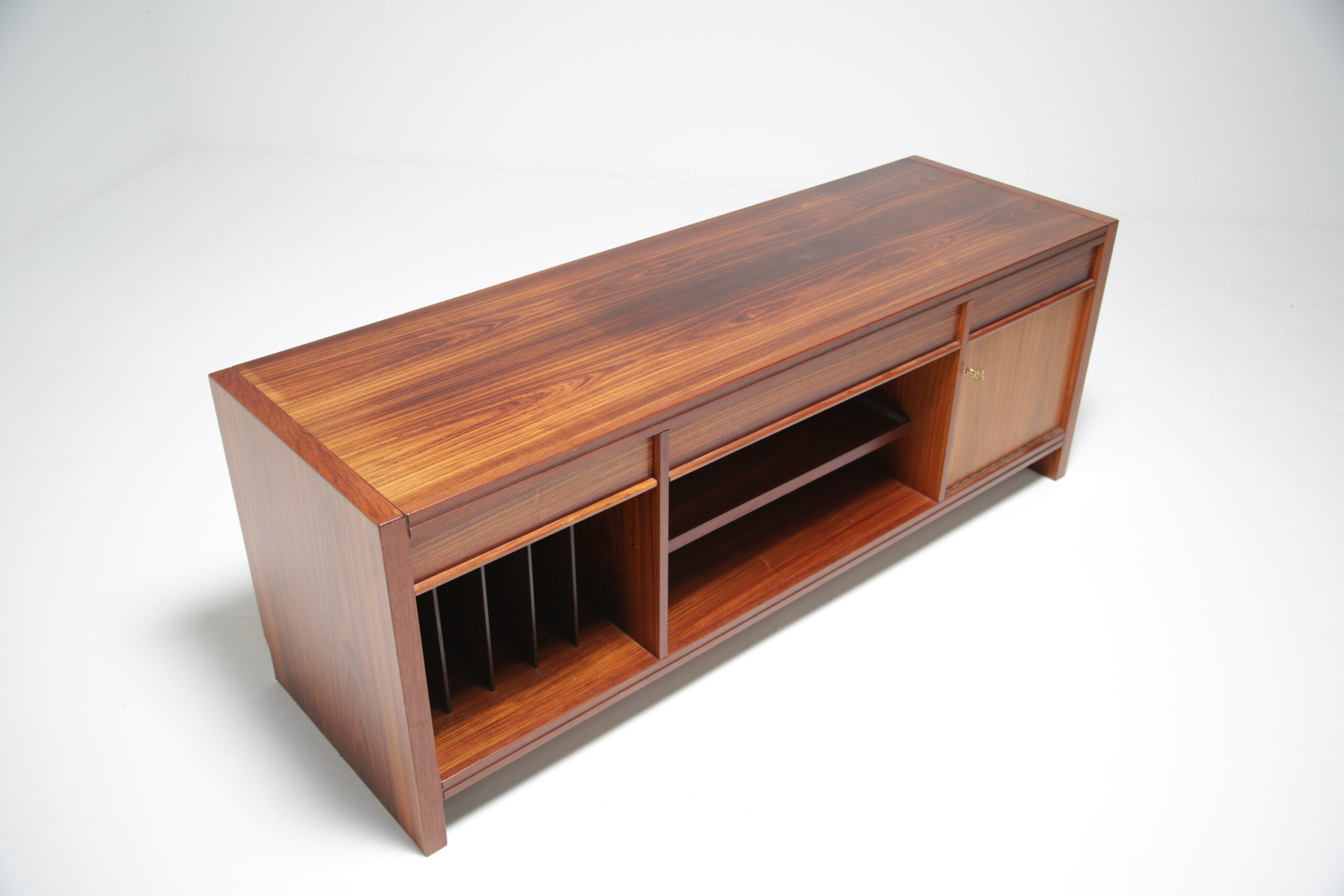 Rosewood media unit. - The Vintage Hub