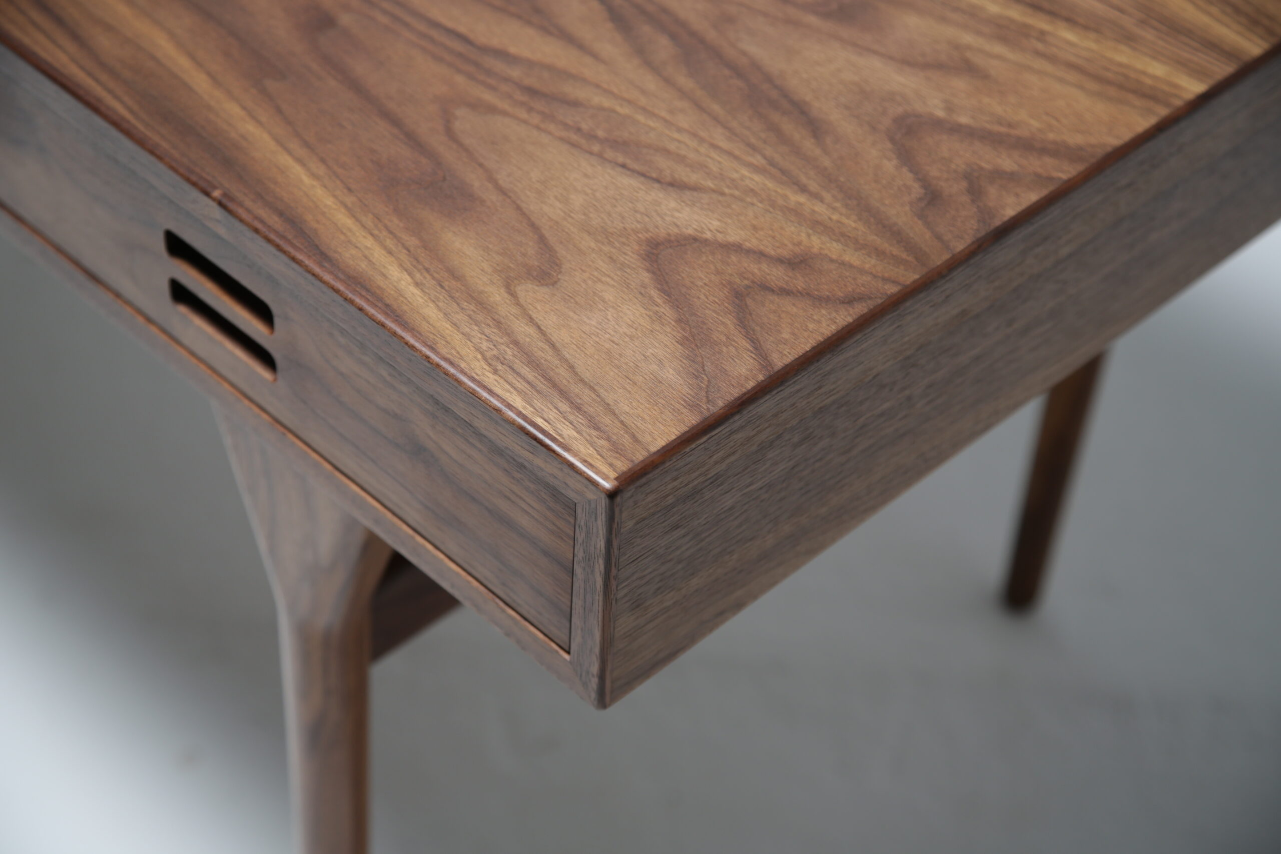 Walnut Desk "ND93" by Nanna Ditzel, Denmark, contemporary. - The ...