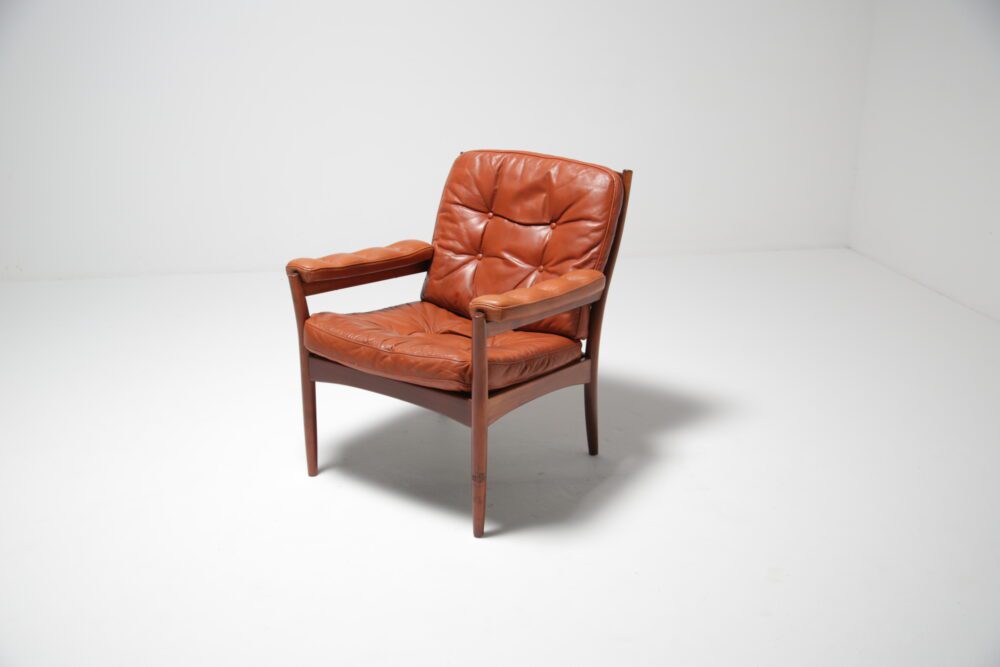Tan Leather Teak Armchair | Vintage Swedish Design| The Vintage Hub ...