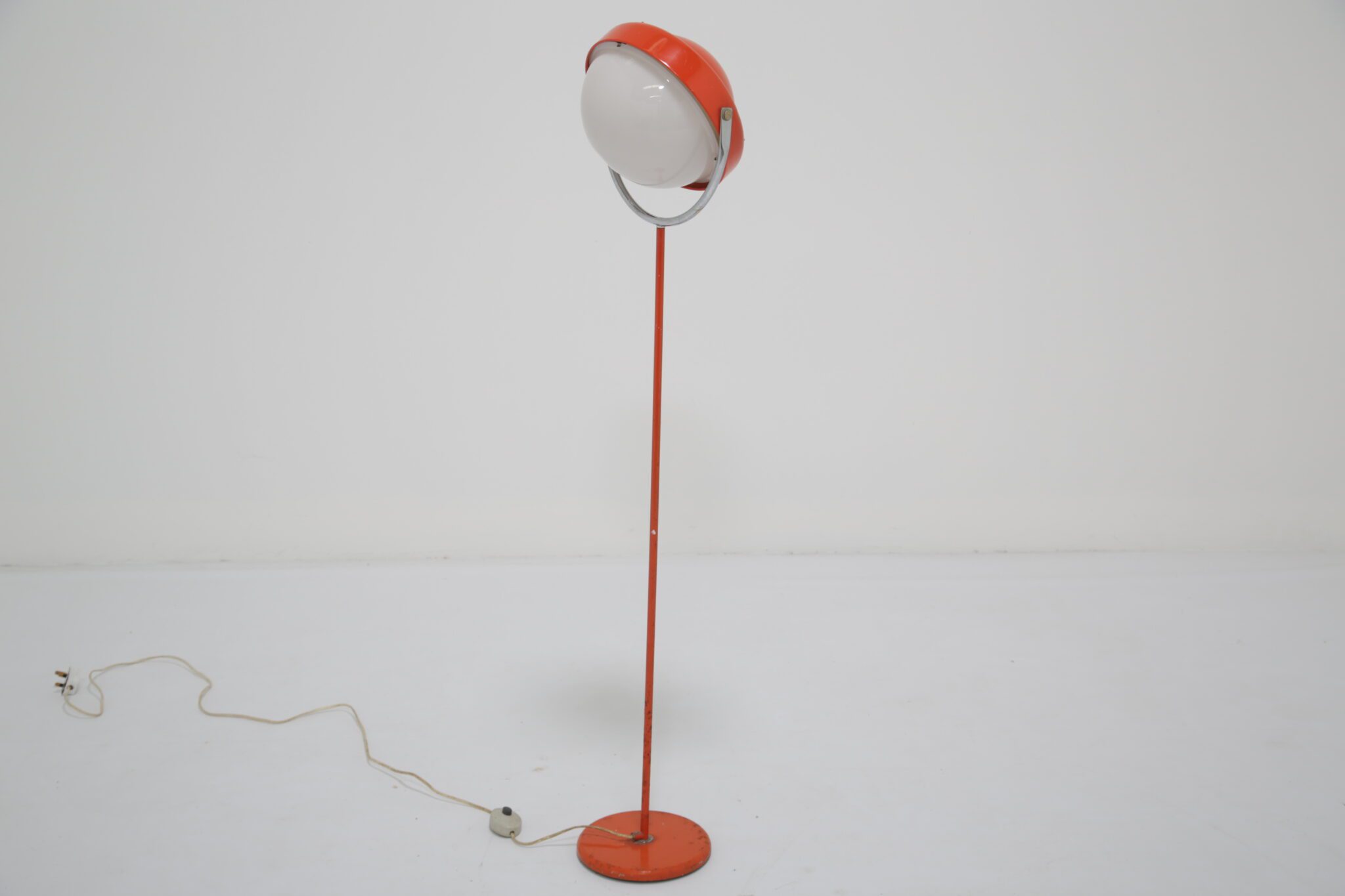 Vintage Swedish Red Space Age Floor Lamp by Uno Dahlen, 1960s. | The ...