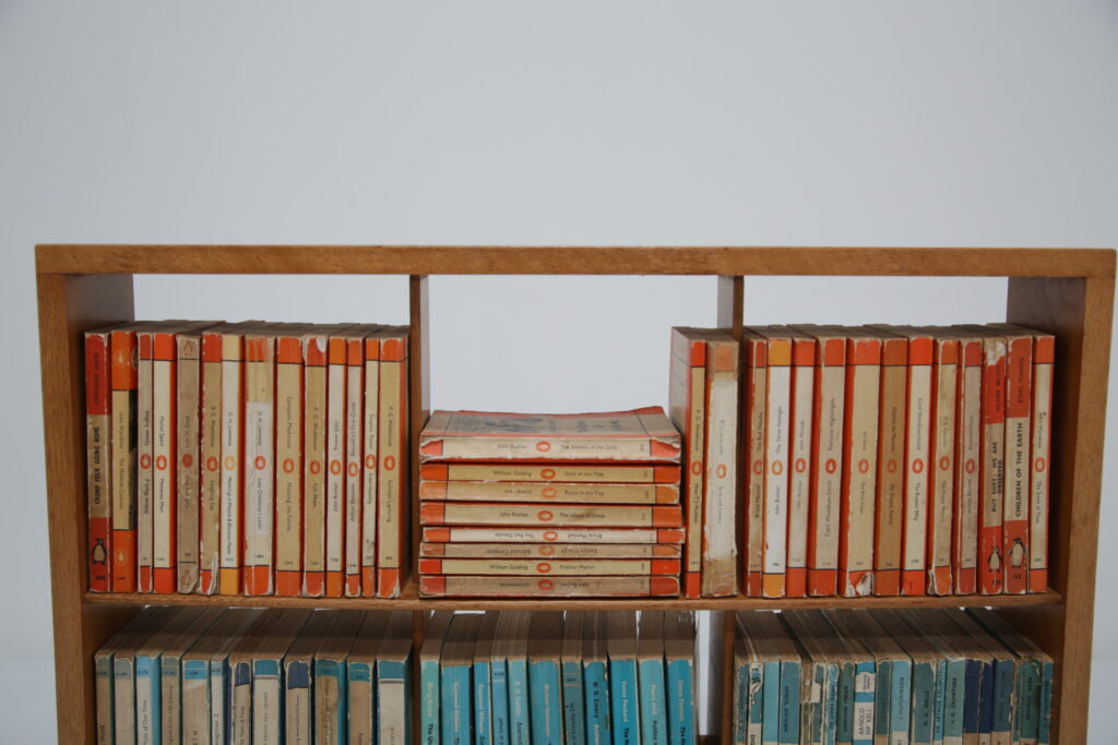 Vintage Penguin Books Bookcase by Beaver & Tapley, 1950s. | The Vintage Hub